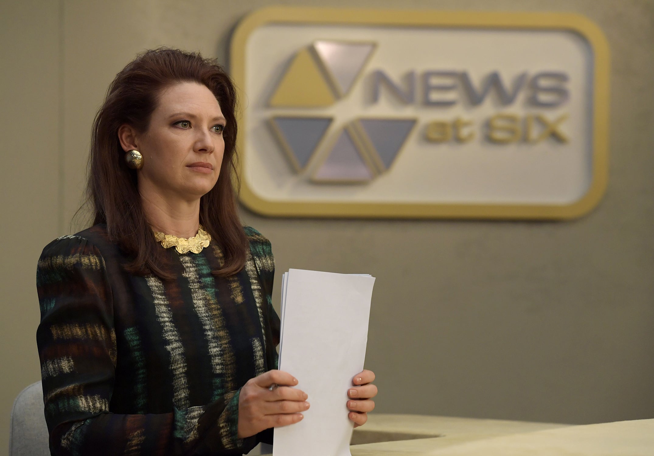 Review: The Newsreader on ABC TV is sophisticated and enjoyable ...
