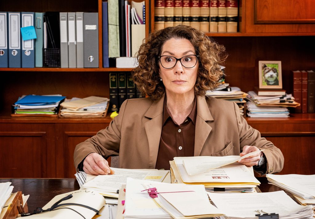 Fisk Season 2 review: Australia's funniest sitcom in years | ScreenHub ...