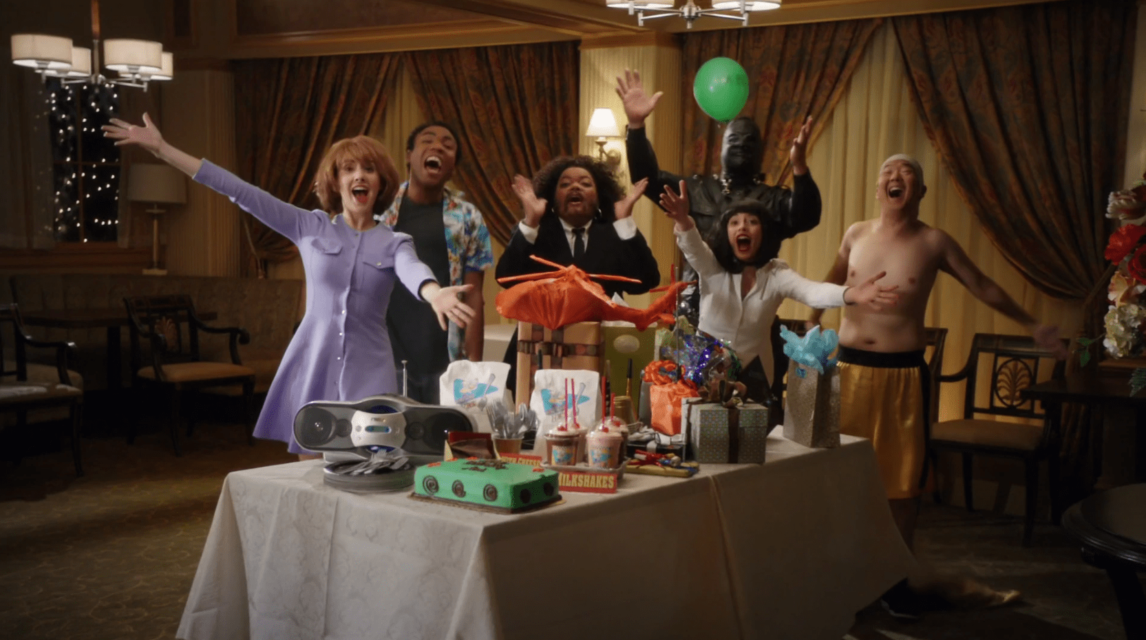 Community finally delivers 'six seasons and a movie' | ScreenHub: Film ...