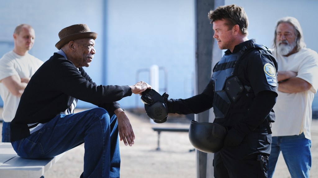 Luke Hemsworth & Morgan Freeman in Gunner – first look | ScreenHub ...