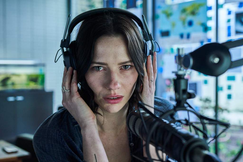 Monolith review: a chilling Australian indie horror | ScreenHub ...