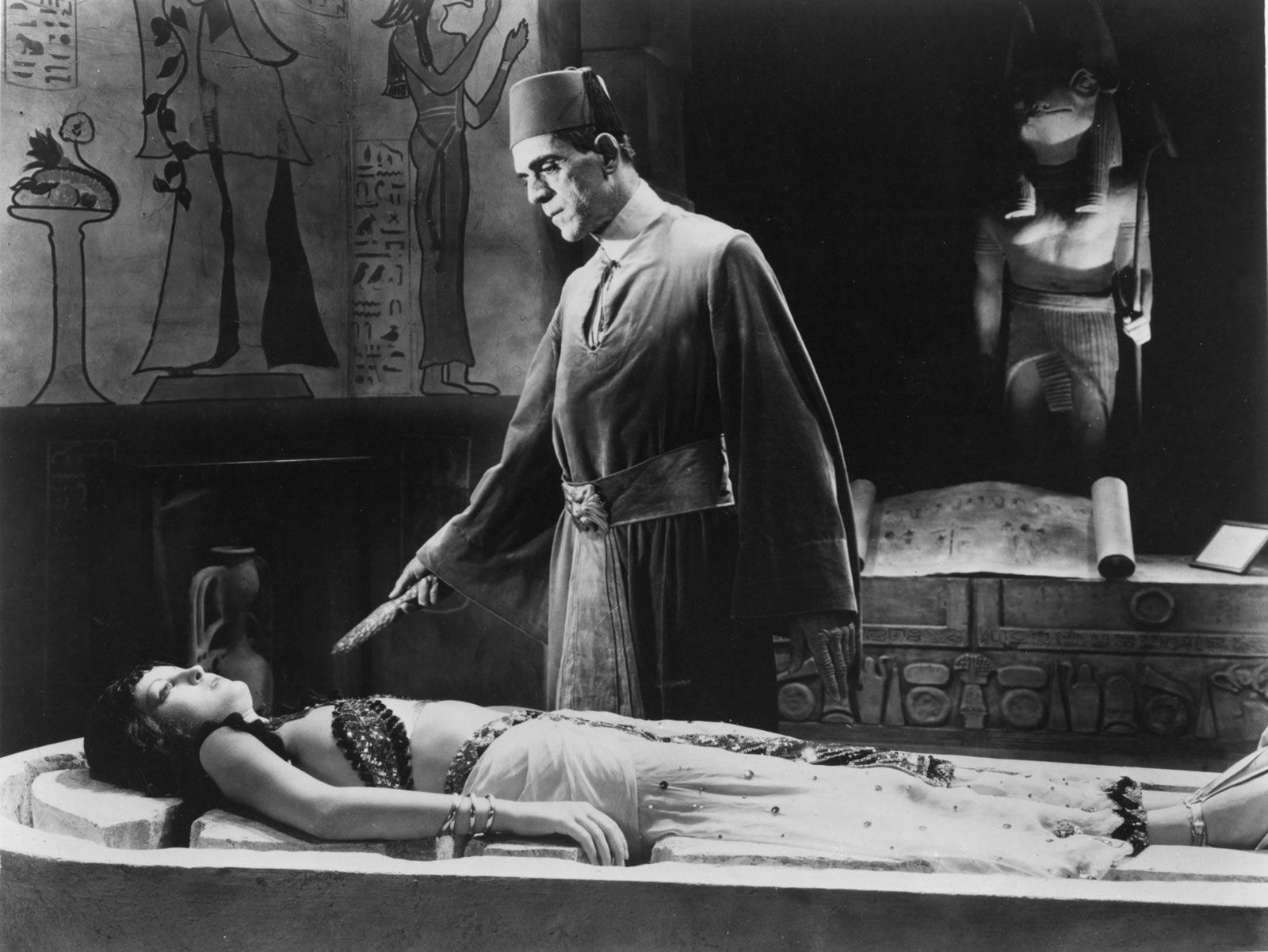 The Mummy Isnt Meant To Be Terrifying On Film It Should Be Romantic